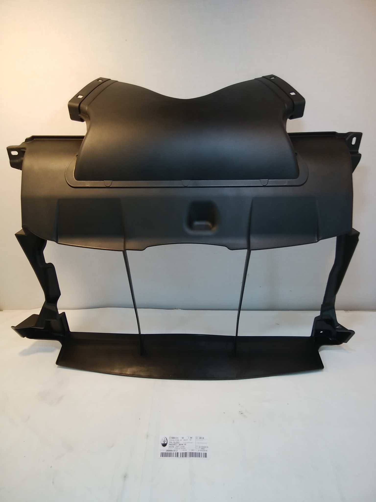 マセラティパーツ 通販 エアーコンベアー 670004141 お取り寄せ商品詳細情報です！！