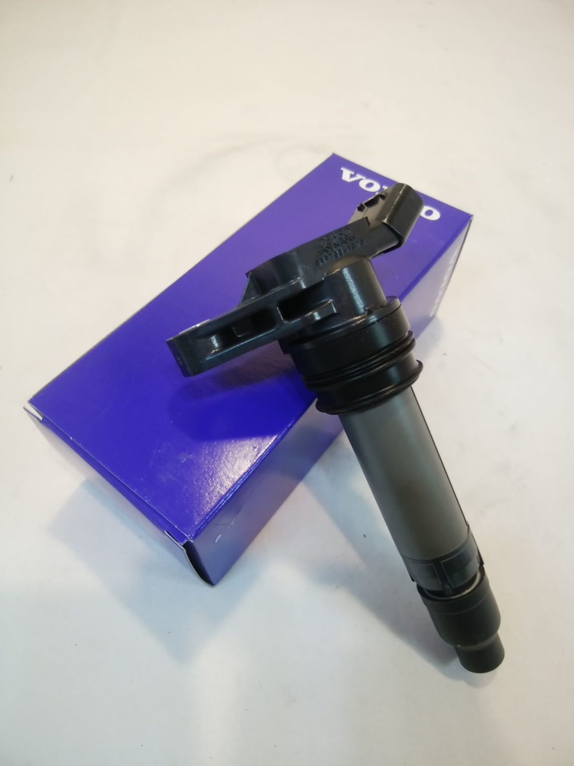 ボルボパーツ v60/s60/c60 イグニッションコイル 30684245