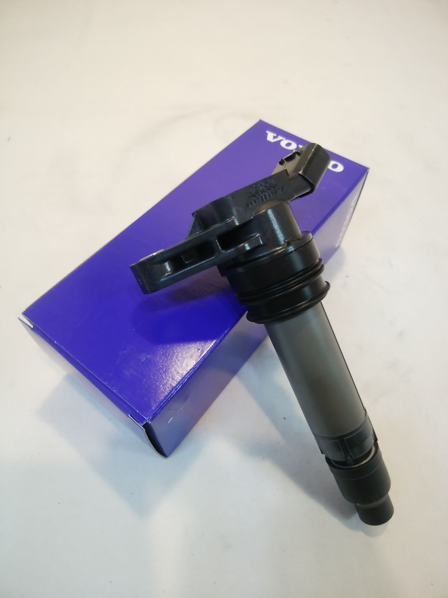 ボルボパーツ v60/s60/c60 イグニッションコイル 30684245