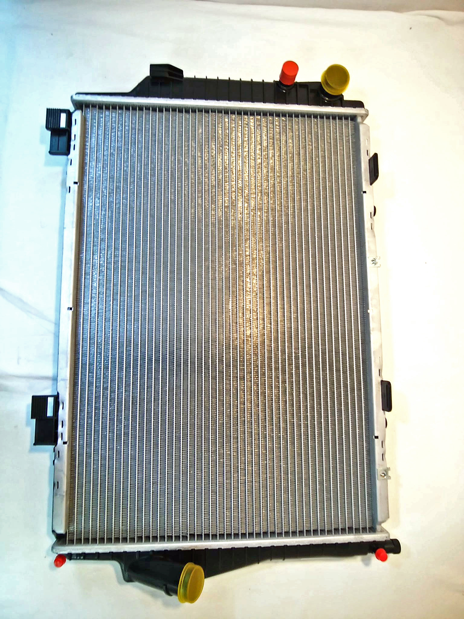 ベンツパーツ ラジエター 2025007803