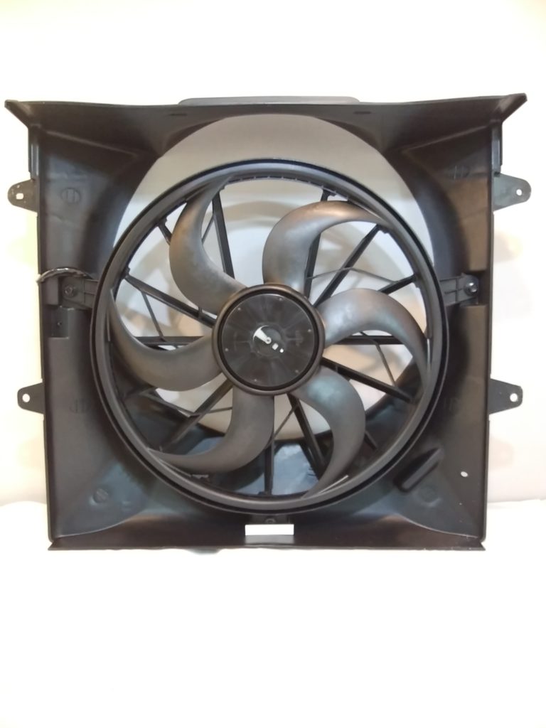 クライスラーパーツ 通販 電動ファン 621130 アメ車パーツ 外車部品 お取り寄せ品詳細情報です！