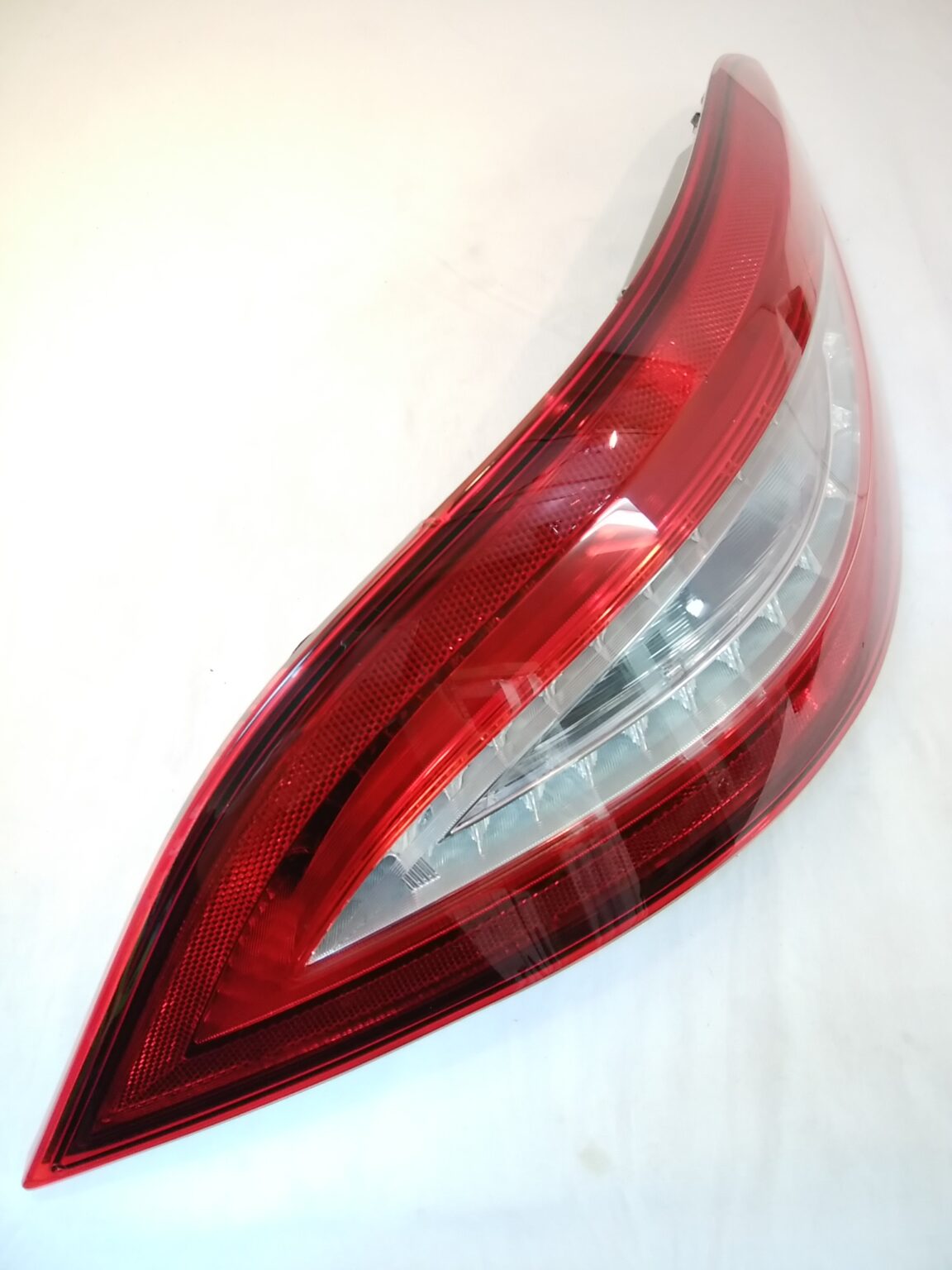 ベンツパーツ | 輸入車パーツラインナップ