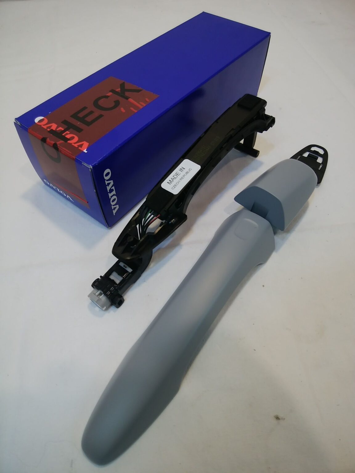 ボルボ パーツ 通販 v40/v60 フロントドアアウターハンドル V39832341 お取り寄せ商品詳細情報です！！