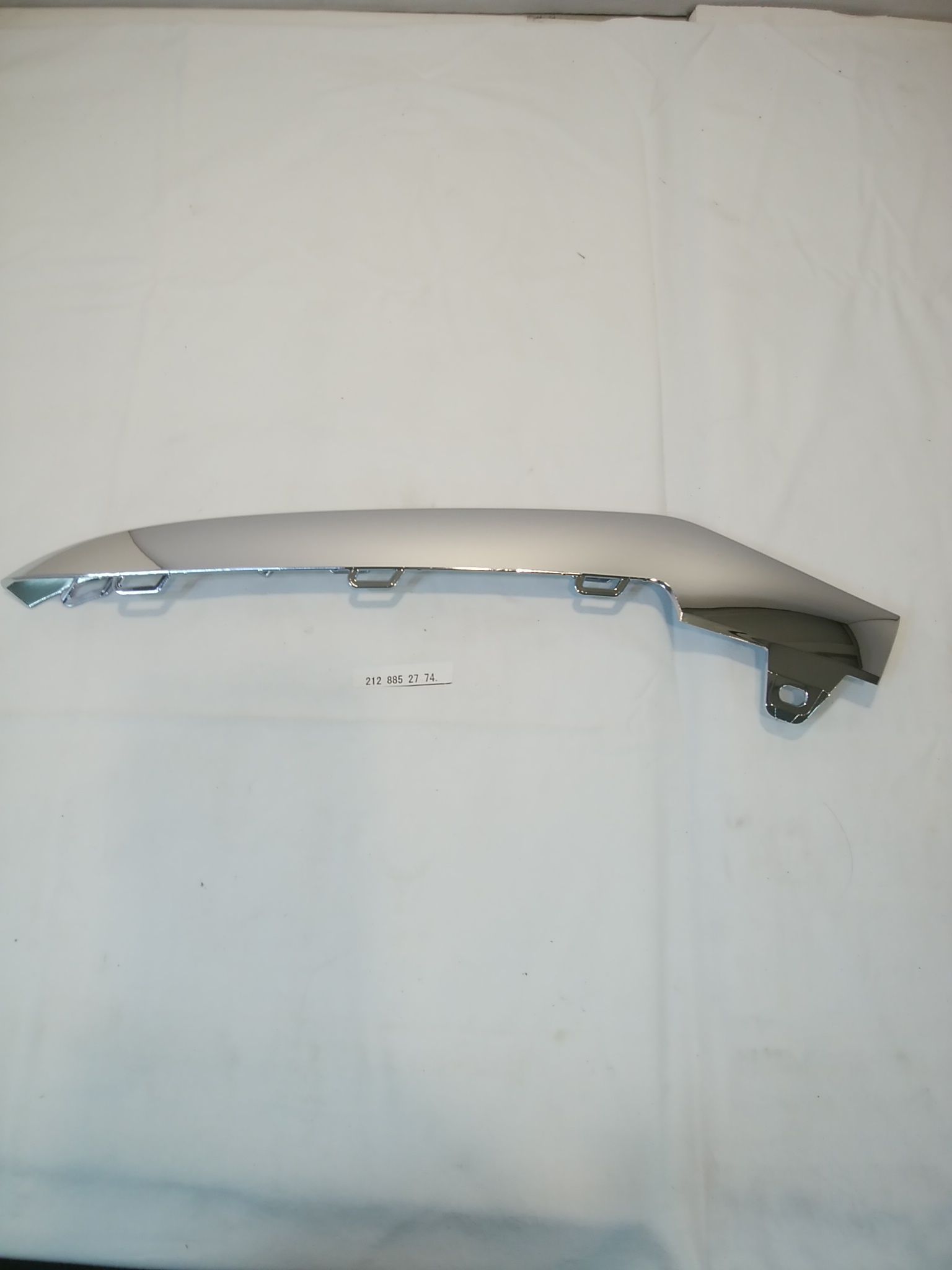 ベンツパーツ 通販 フロントバンパーモール low メッキ 左 2128852774 お取り寄せ商品詳細情報です！