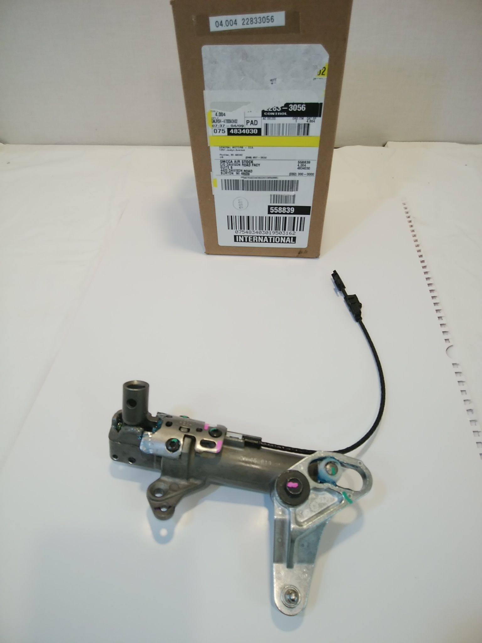 GM キャデラック パーツ 通販 A/Tコントロール 22833056 お取り寄せ商品詳細情報です！