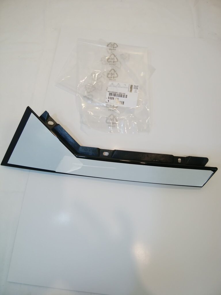 プジョー508パーツ 通販 リヤドア サッシカバー R/LH 9326CS お取り寄せ商品詳細情報です！