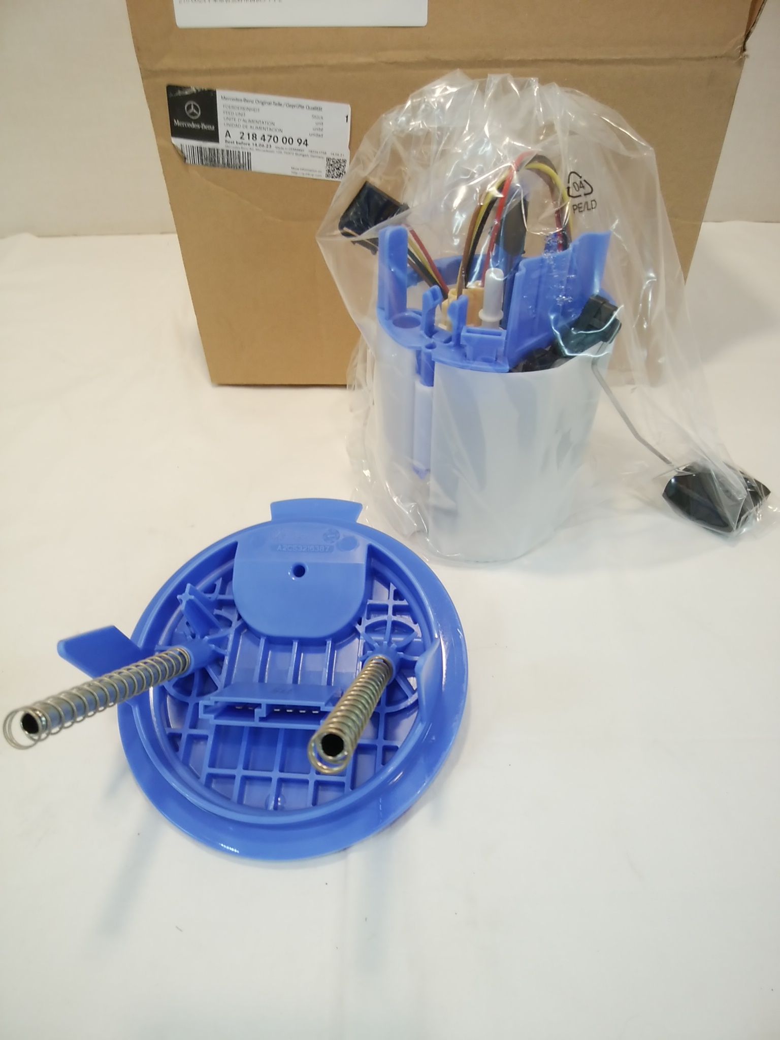 ベンツパーツ 通販 フェールポンプ A2184700094 お取り寄せ商品詳細情報です！