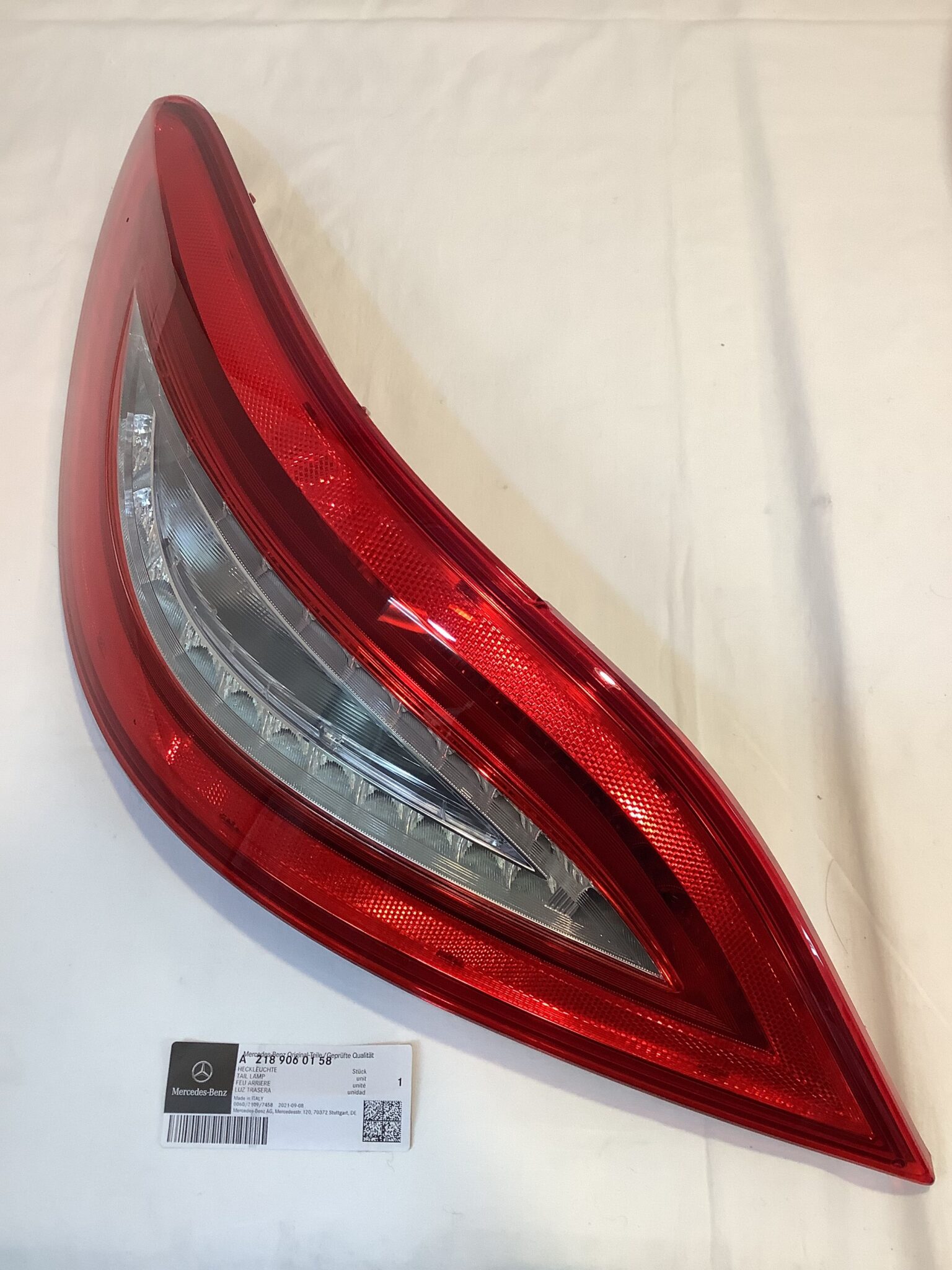 ベンツパーツ 通販 350CGi W218 テールランプ 左 2189060158 お取り寄せ商品詳細情報です！！