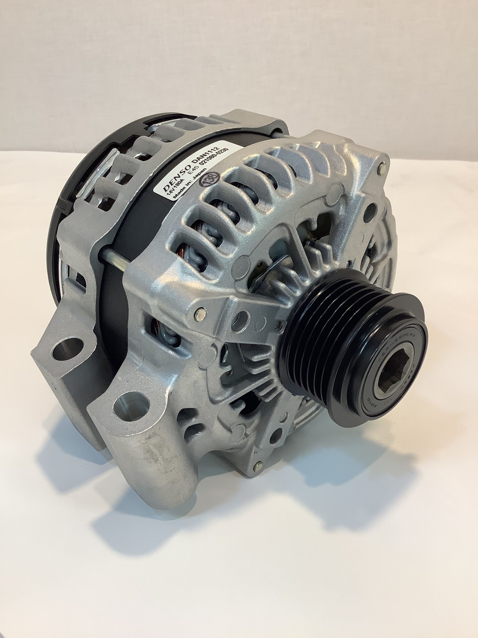 により エンジンカバー ランドローバーレンジローバースポーツ用14-18本物のLR109353ドライバーサイドバルブカバー For Land ...