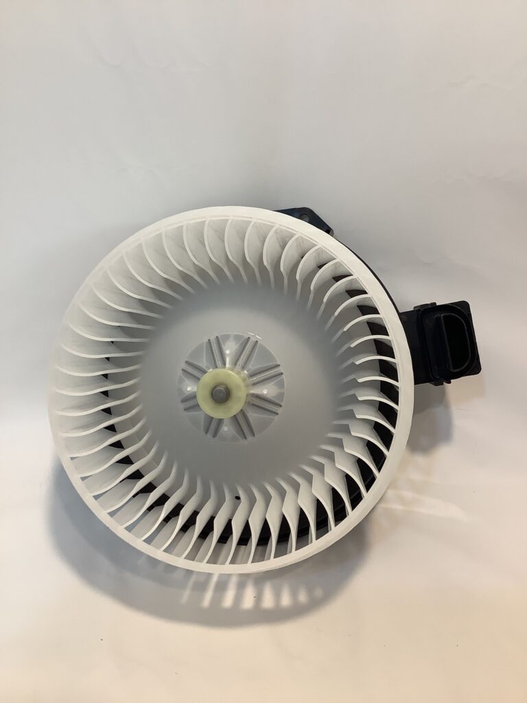 クライスラーパーツ | 輸入車パーツラインナップ